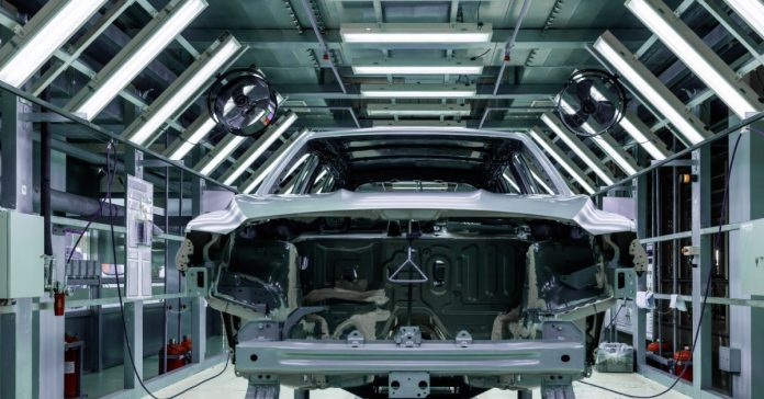 Spain: automotive production increases and changes strategy